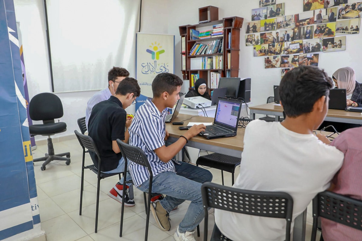 AI Training in Al Karak, Jordan - Gallery