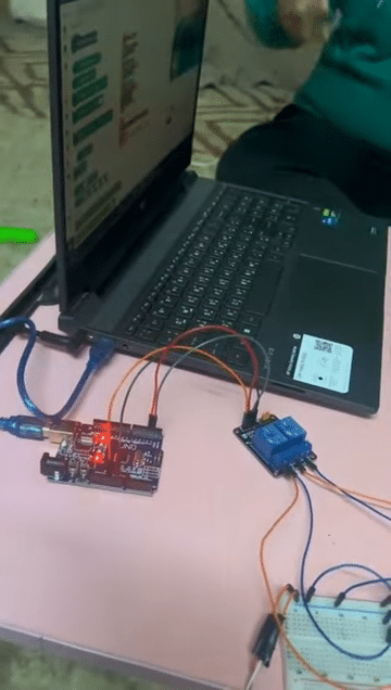 FireGuard Smart Fire Extinguisher - STEMpedia Community Project