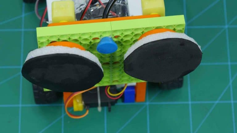 How to make Mobile Controlled Floor Cleaning/CleanSweep Robot, Arduino