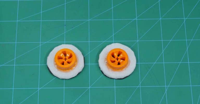 How to make Mobile Controlled Floor Cleaning/CleanSweep Robot, Arduino