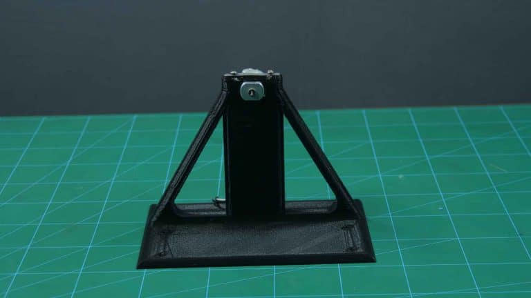 How to Make a DIY POV Display (Persistence of Vision) Using Arduino ...