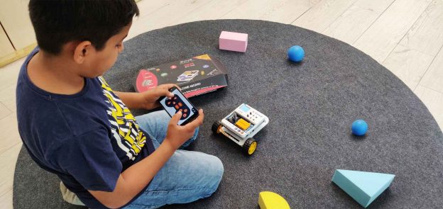 Robotics for Kids – Level 1 - STEMpedia Education