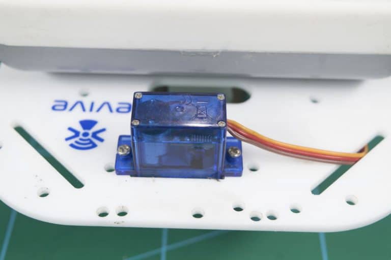 How To Make Diy Soccer Playing Mobile Robots Using Arduino And Bluetooth 1804