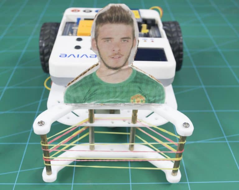 How To Make Diy Soccer Playing Mobile Robots Using Arduino And Bluetooth 7862