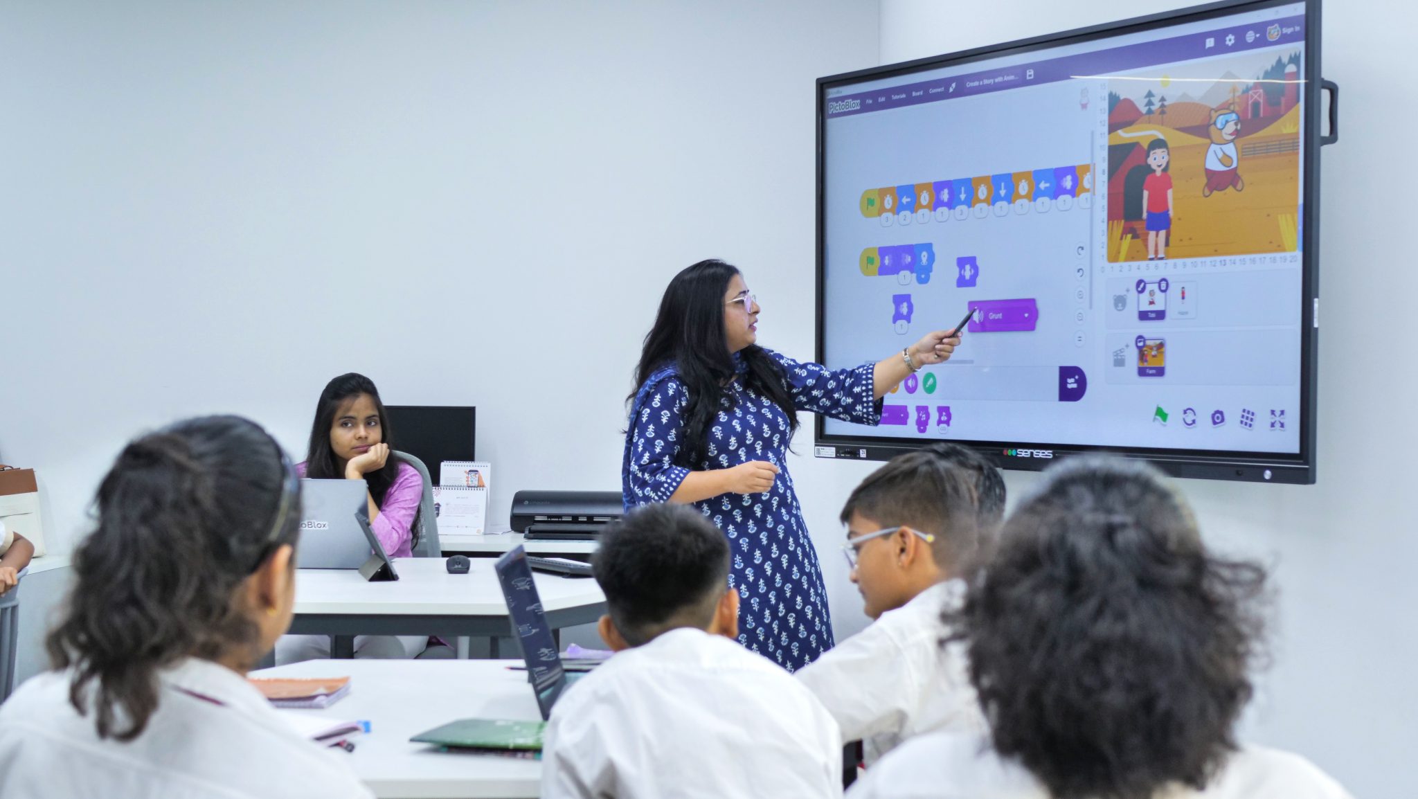 International Educator Bootcamp on AI, and Coding with Junior Blocks ...